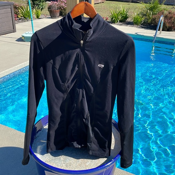 Marika | Jackets & Coats | Marika Tec Jacket M | Poshmark
